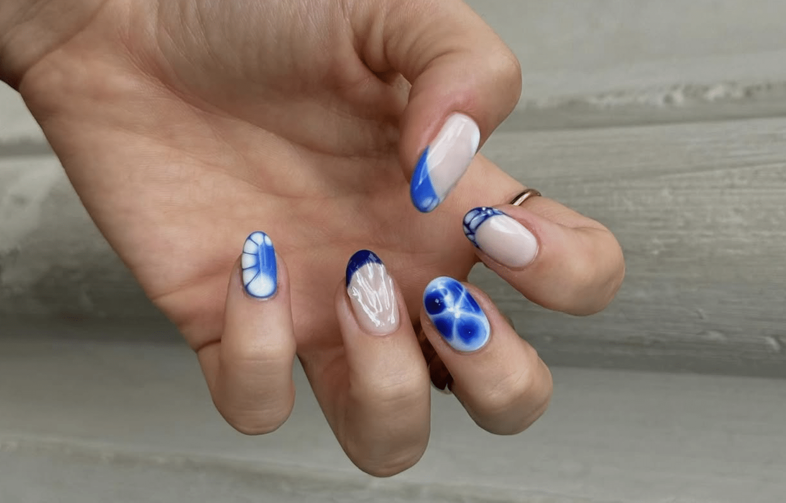 11 Best Nail Salons In Barcelona 2025 | Caviar Feeling